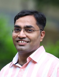 Untitled Document [www.iitk.ac.in]